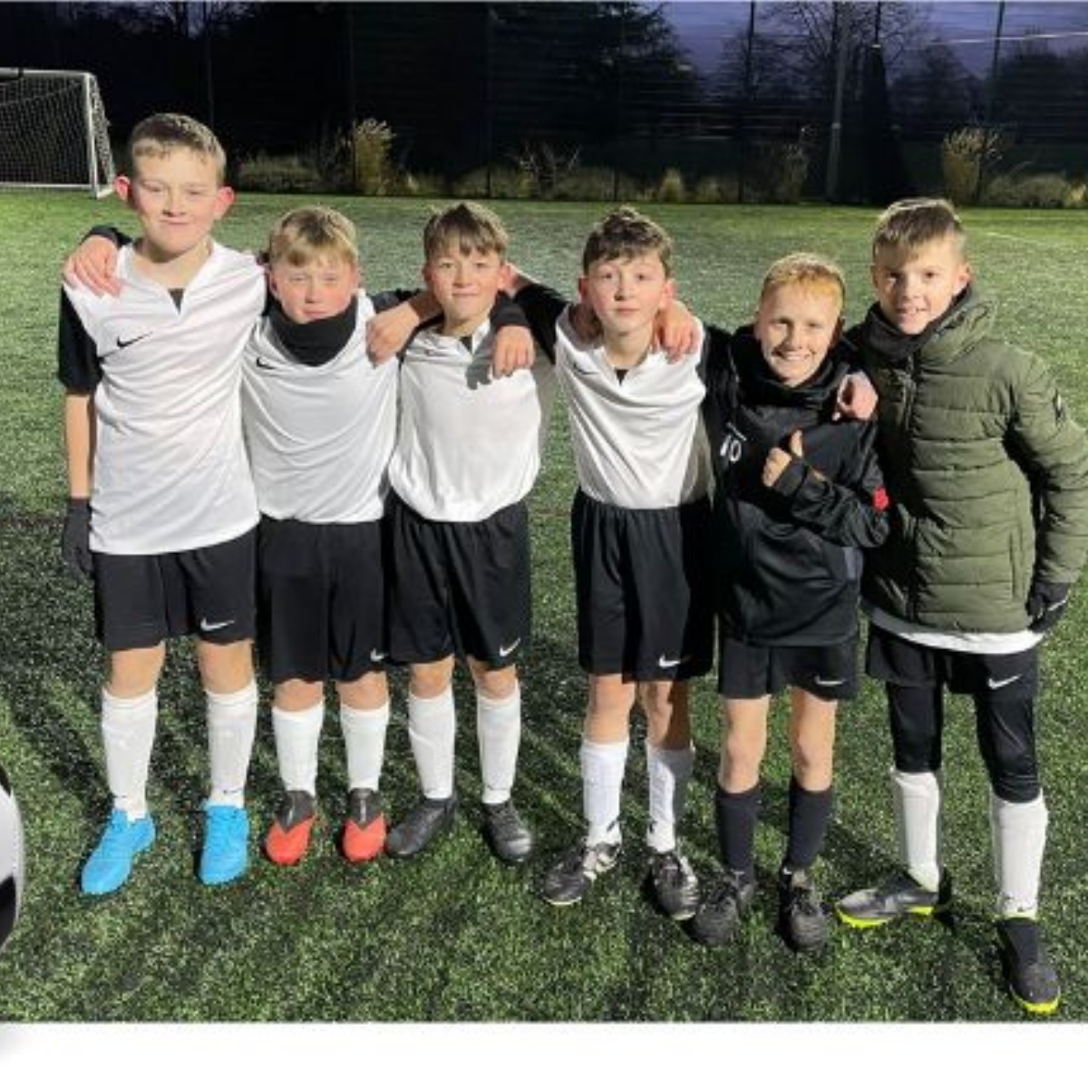 Tupton Hall students tackle triathlon in aid of Ashgate Hospice - Tupton Hall School